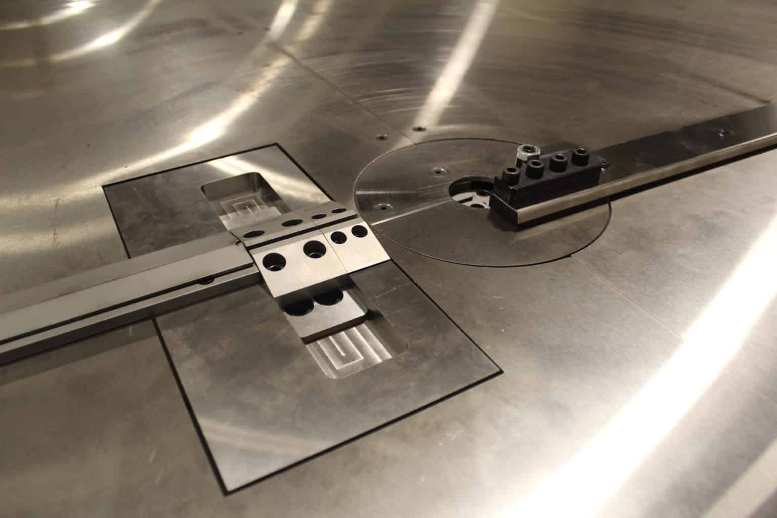 i-H Series 2D CNC Wire Bending Machine | IP Automation Inc